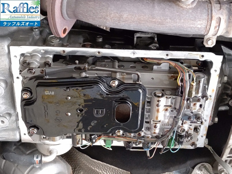 トヨタ クラウン CROWN GRS200 過走行16万キロ オートマオイル無交換車両 のAT ストレーナー・オイルパンの状態はどうなの ...